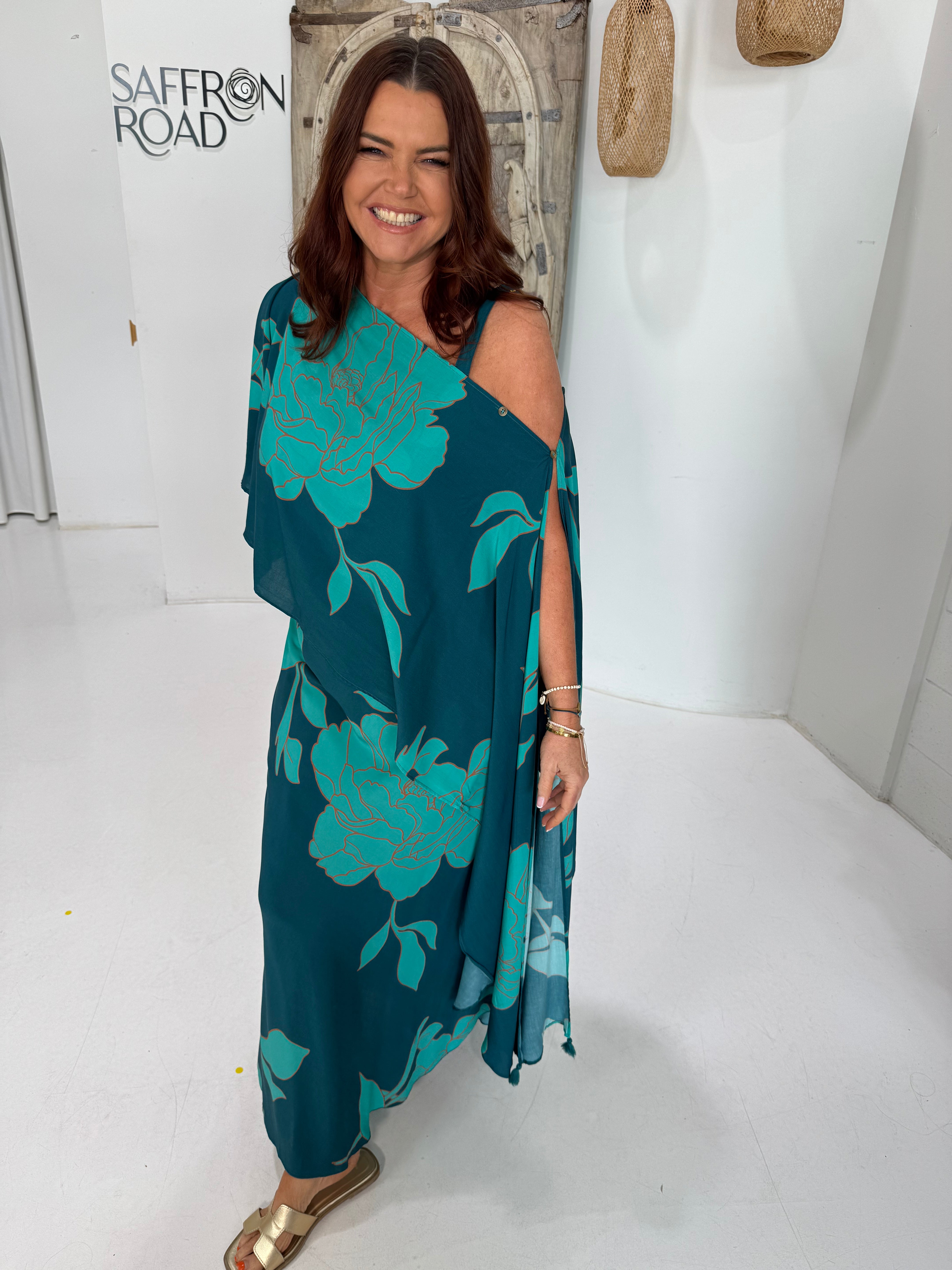 Saffron Road | Soiree Wrap | Jade Botanica